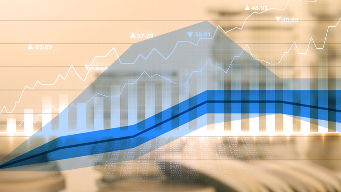 Debt sustainability analysis under uncertainty: mapping the past into ...