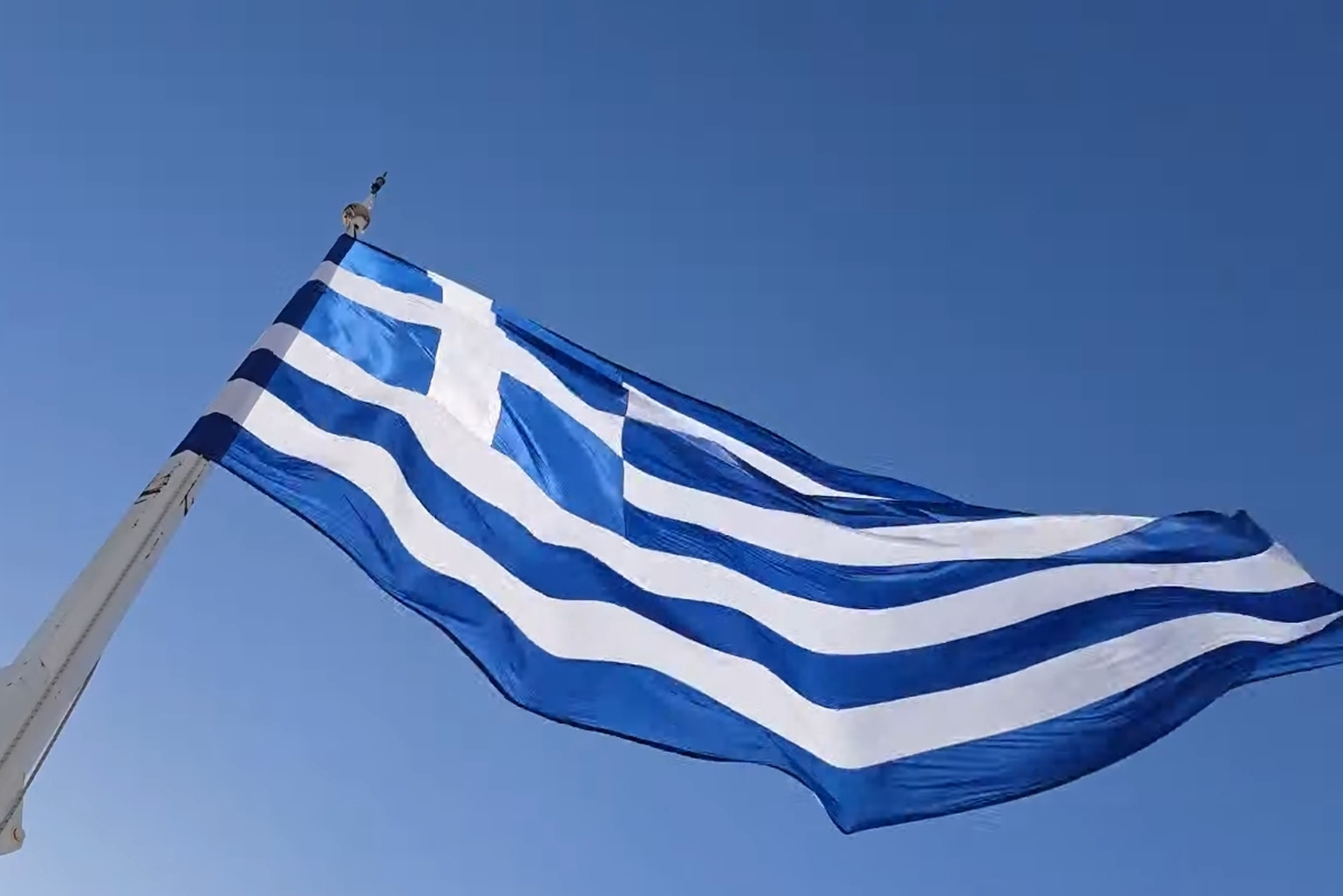 Stronger fundamentals, new challenges: Greece's sovereign debt | European Stability Mechanism